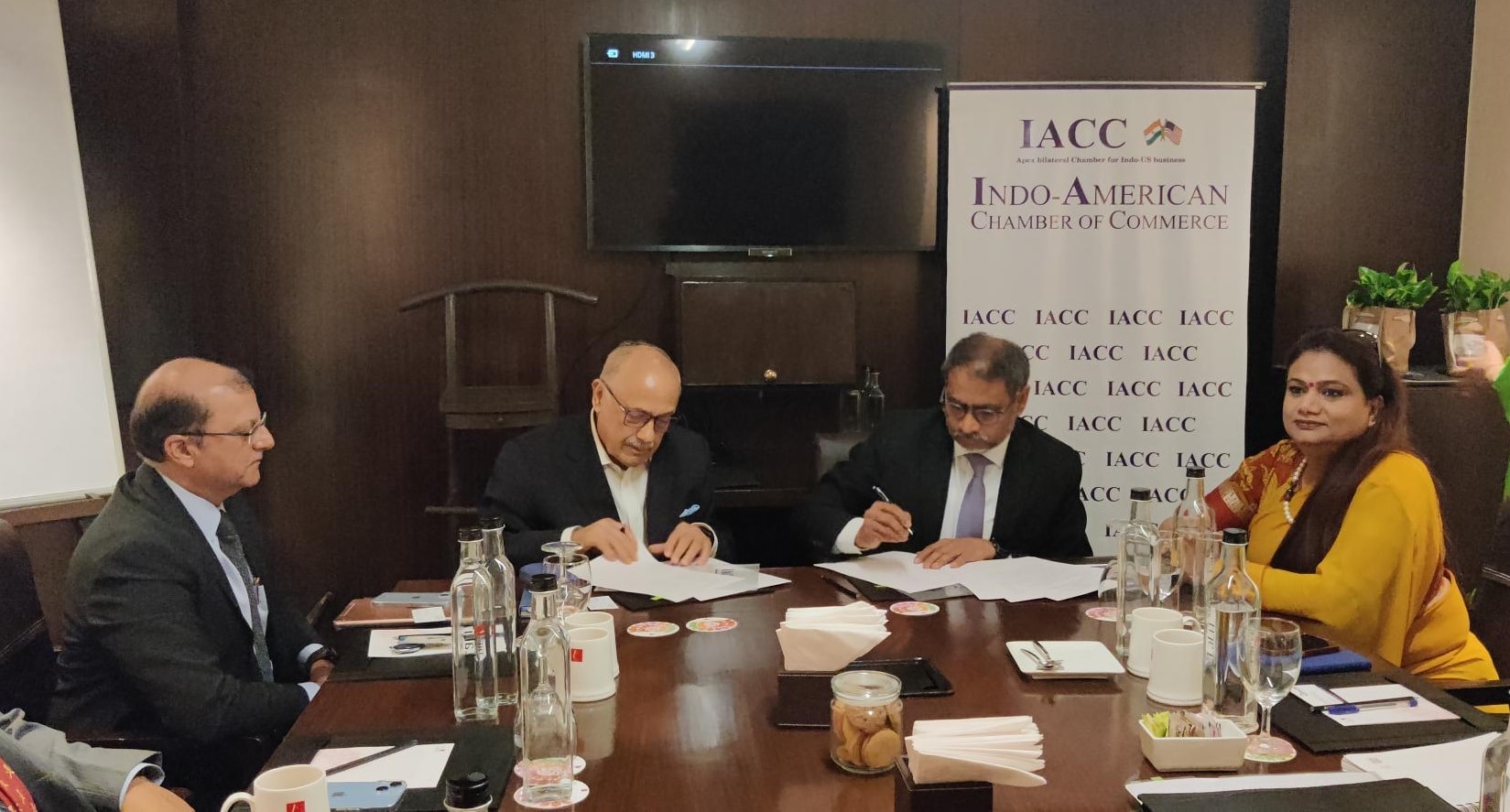 IACC signs MoU with GW Chamber of Commerce